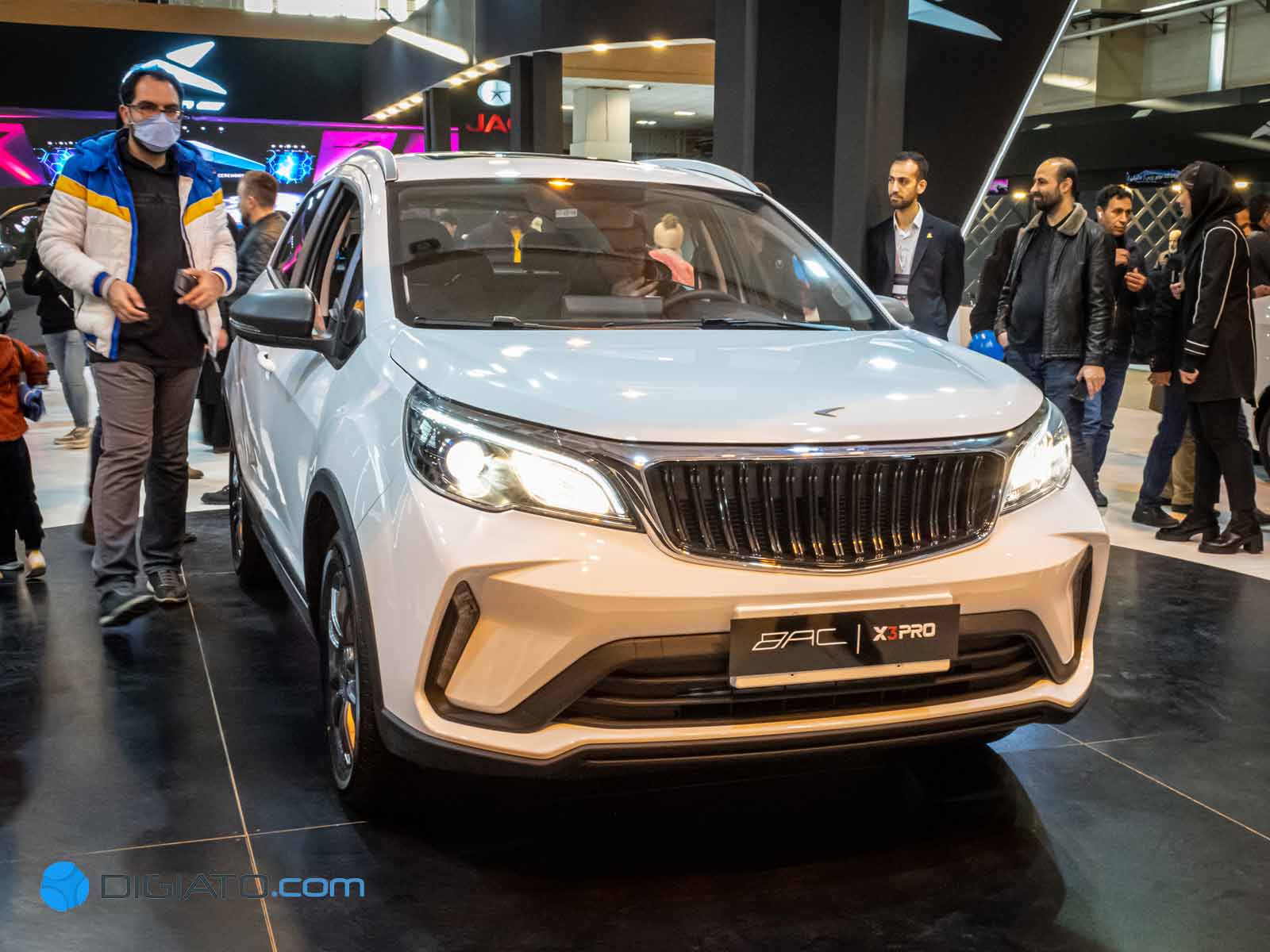 اولین نمایش BAC X3 بم خودرو؛ 700 میلیون تومان برای یک هاچ‌بک کراس